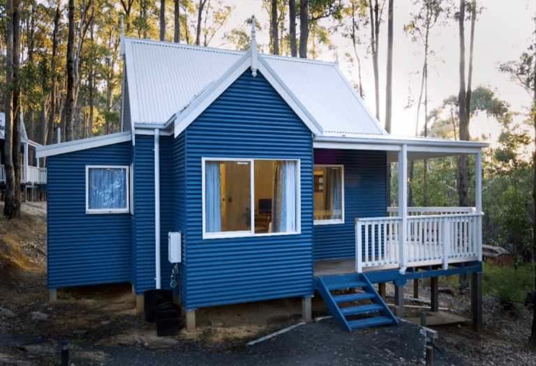 The Studio Cottage - Silvertop Cottages - Book Now - 0414 537 267